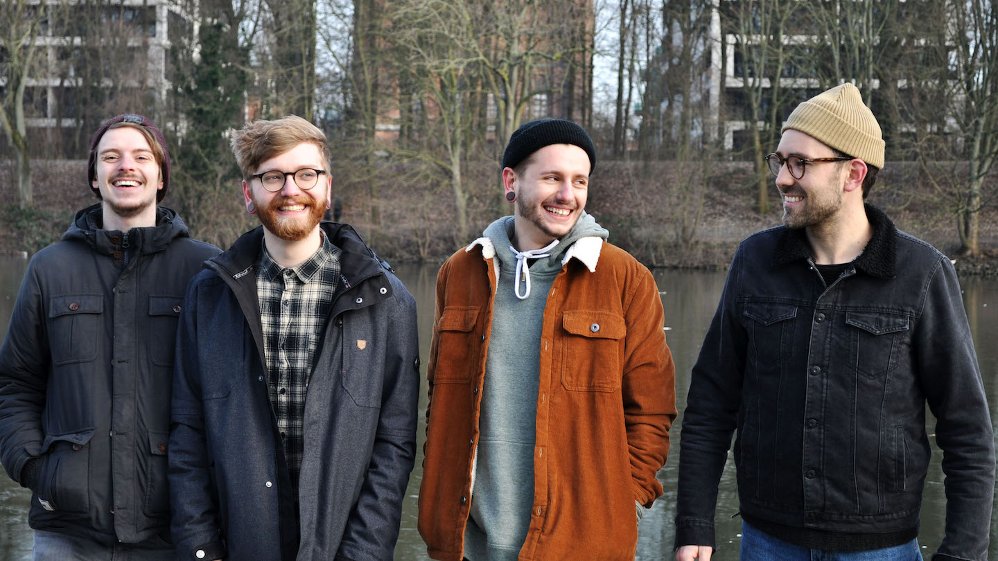 5 Fragen an die junge Pop-Punk-Band "Catapults" - KROSSE
